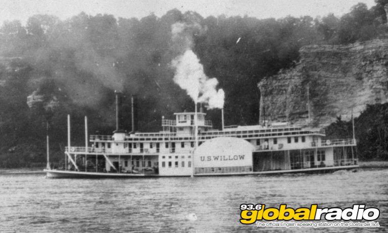 Historic Benalmadena Paddle Steamer Sinking - 93.6 Global Radio